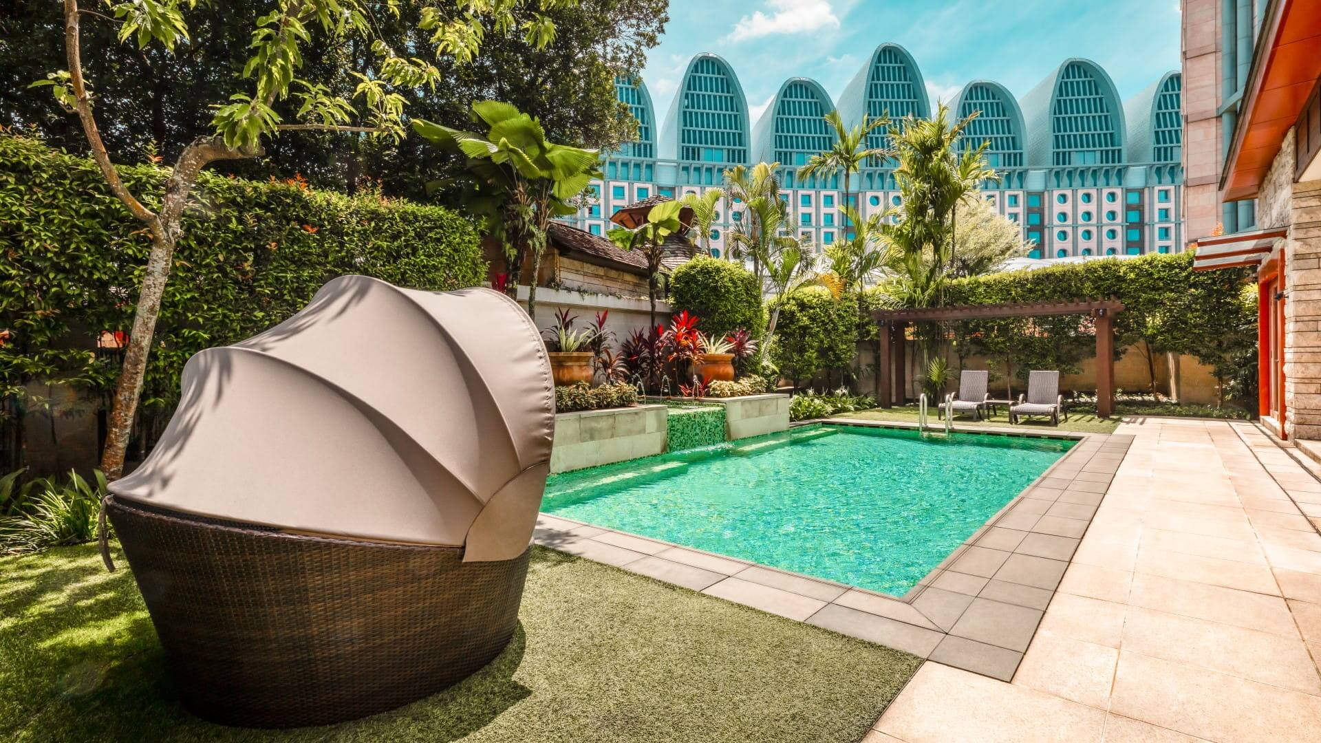 Planning a Memorable Staycation at Resorts World Sentosa