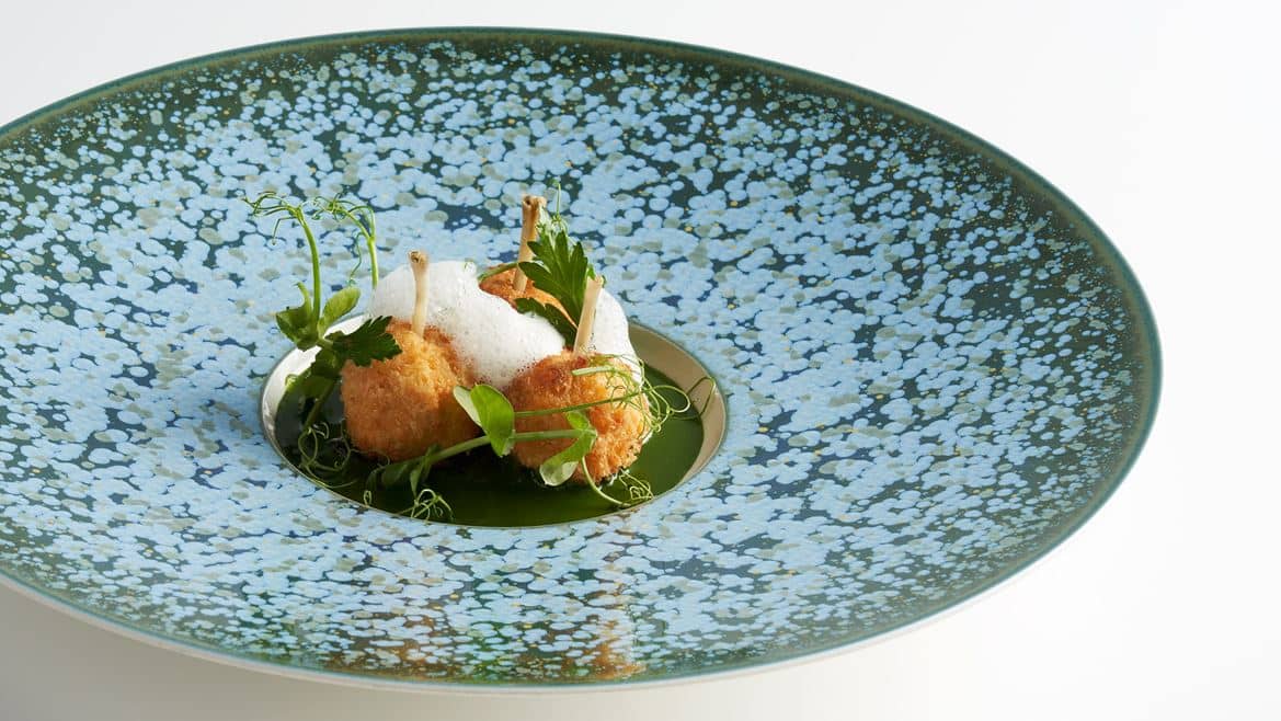 Ocean Restaurant - Underwater Dining at Resorts World Sentosa