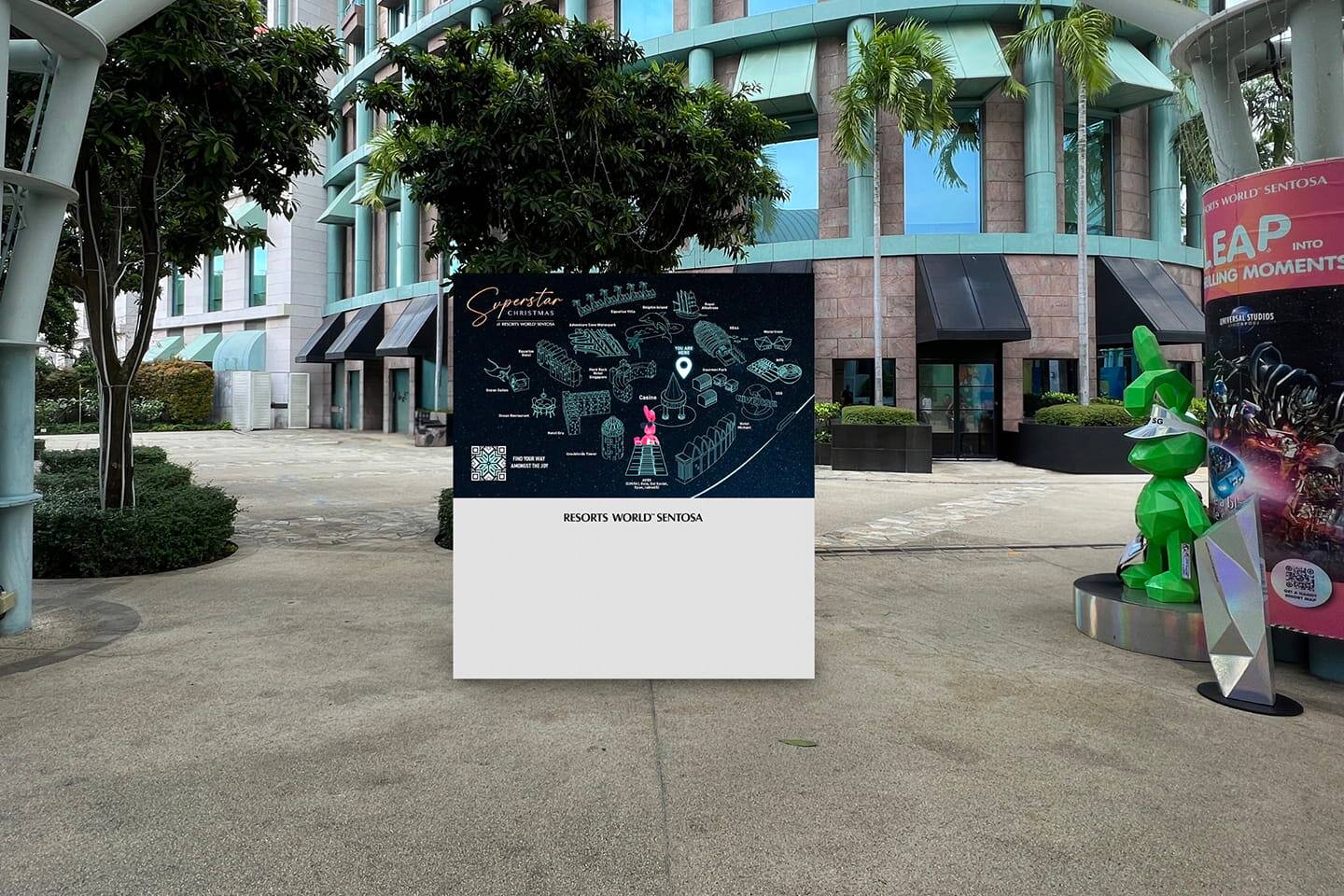 Monorail to Universal Studios Singapore